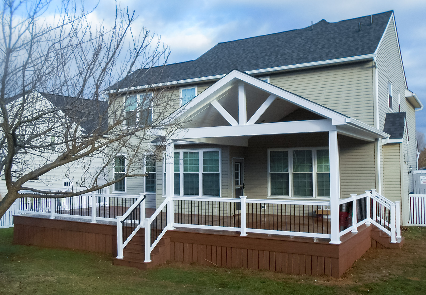 Covered Deck with Vaulted Ceiling - Decks R Us