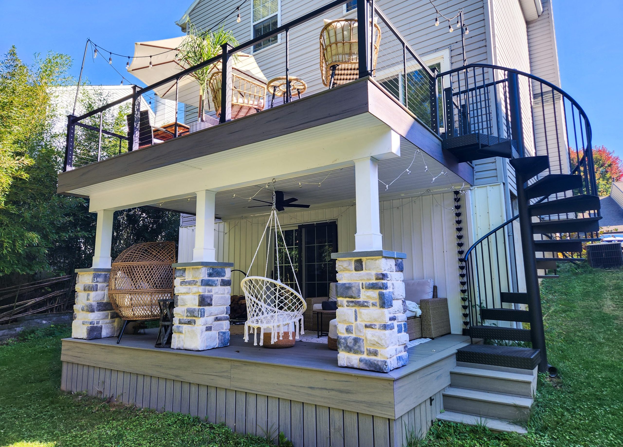 Deck with Spiral Staircase - Decks R Us